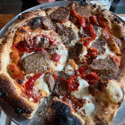 B SIDE PIZZA & WINE BAR - 918 Photos & 1226 Reviews - Pizza - 370 W ...