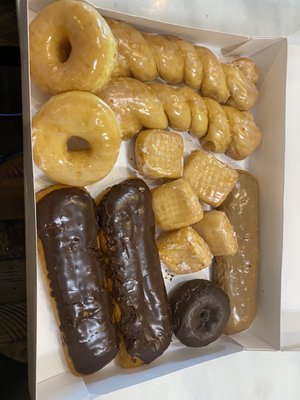 MORNING GLORY DONUTS - Updated January 2025 - 29 Photos & 40 Reviews ...