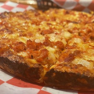 LACED PIZZA & PUB - Updated June 2025 - 14 Photos & 20 Reviews - 94 ...