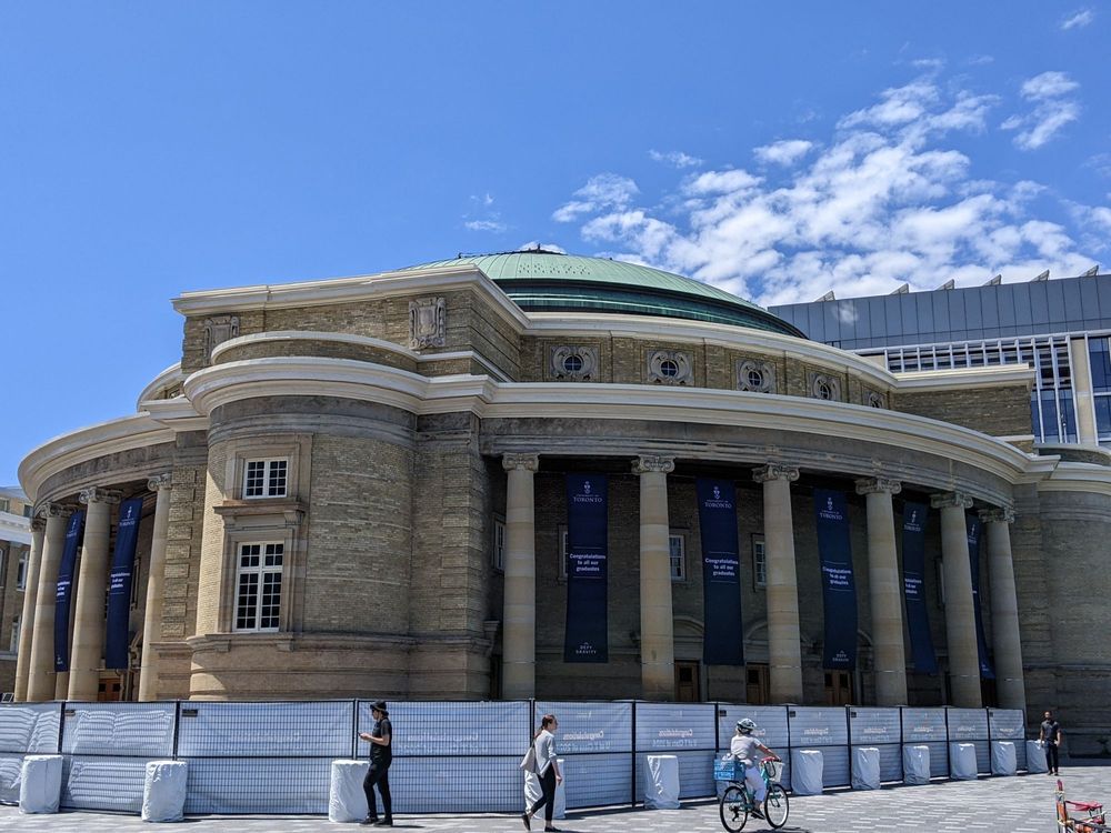 CONVOCATION HALL - Updated October 2024 - 10 Photos - 31 King's College ...