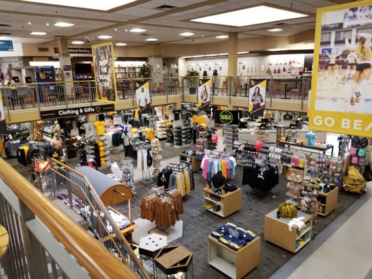 CSULB BOOKSTORE - 26 Photos & 25 Reviews - 6049 E 7th St, Long Beach ...