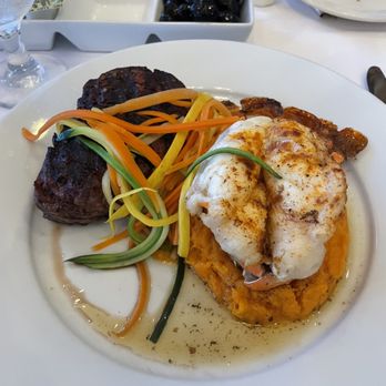 PIER 95 RESTAURANT - MARINA - Updated October 2025 - 167 Photos & 169 ...