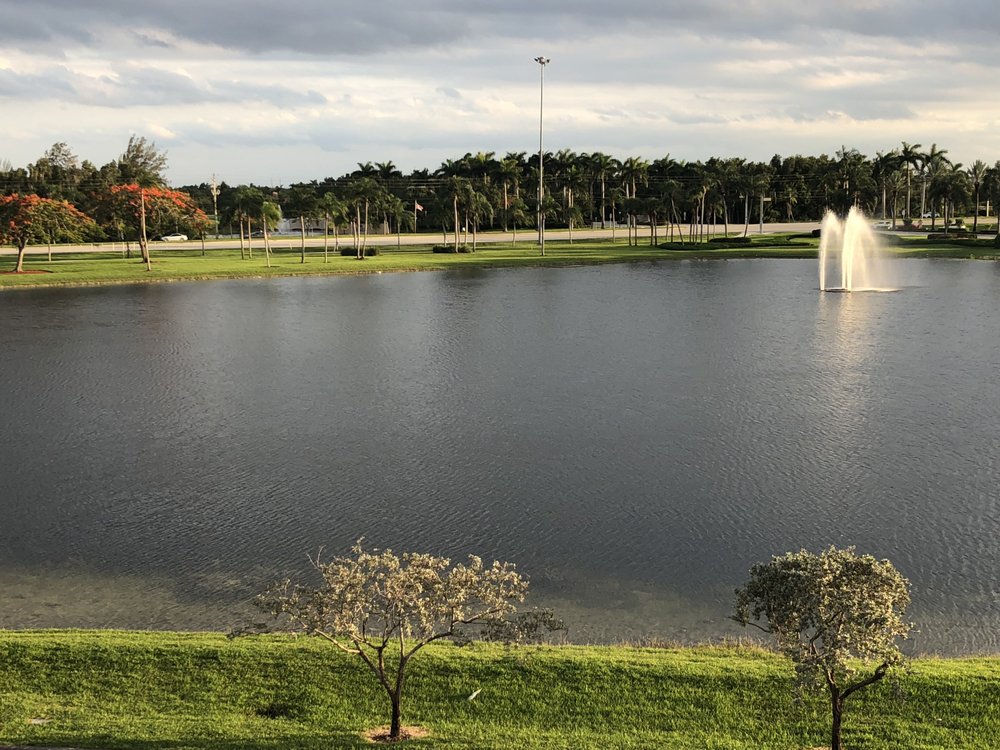 JENNIFER SPINNER LCSW - Updated December 2025 - 14 Photos - 18501 Pines ...