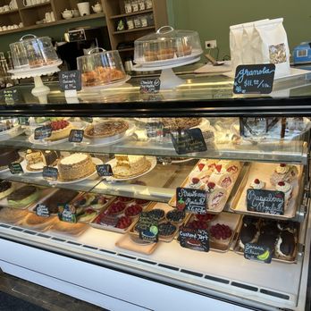 WILLOW CAFE AND BISTRO - Updated October 2025 - 25 Photos & 44 Reviews ...