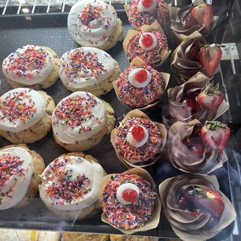 STUDIO 66 CAFE - Updated October 2024 - 69 Photos & 50 Reviews - 2226 ...