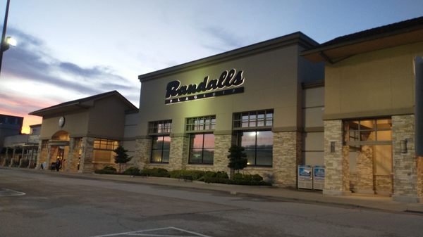 RANDALLS - Updated December 2025 - 83 Photos & 72 Reviews - 9660 ...