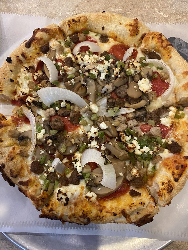 MIG’S PIZZA CASTLE - Updated April 2026 - 13 Photos & 22 Reviews - 216 ...