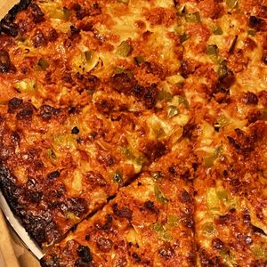 SMITTY’S PUB AND PIZZA - 77 Photos & 28 Reviews - 445 Bay St, Taunton ...