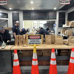 HEFTY LEFTY’S HOAGIES AND GRINDERS - Updated July 2025 - 73 Photos & 57 ...