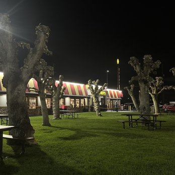 MINER’S DRIVE-IN - Updated September 2025 - 496 Photos & 762 Reviews ...