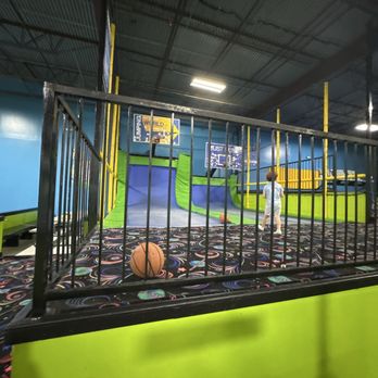 JUMPING WORLD - NW - Updated October 2025 - 78 Photos & 77 Reviews ...