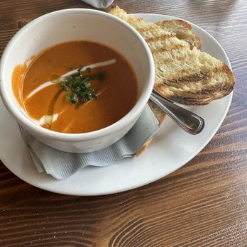 GREAT MAPLE - HILLCREST - 8286 Photos & 4607 Reviews - 1451 Washington ...