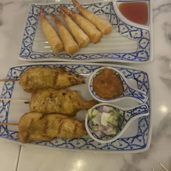 KIN DEE - Updated March 2025 - 2426 Photos & 933 Reviews - 1533 N ...