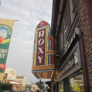 ROXY THEATRE - 11 Photos & 20 Reviews - 2004 Main St, Northampton ...
