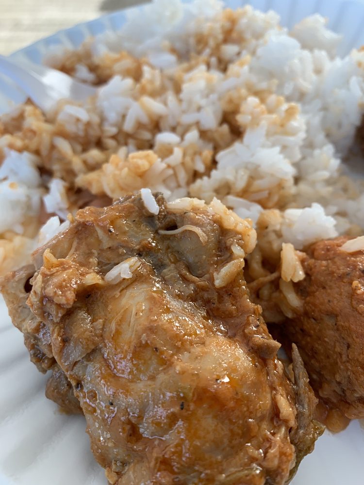 LIC DELI & GROCERY - 21 Photos & 35 Reviews - Delis - 2901 39th Ave ...