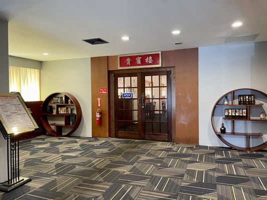 VIP HOUSE CHINESE RESTAURANT - Updated December 2025 - 50 Photos & 32 ...