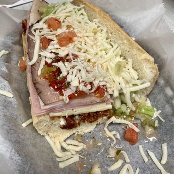 WILLIAMS SUB SHOP - Updated December 2024 - 67 Photos & 134 Reviews ...