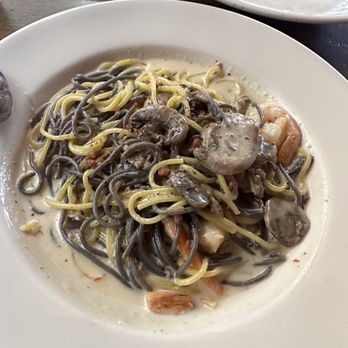 MACCHERONI REPUBLIC - Updated April 2024 - 6884 Photos & 4092 Reviews ...