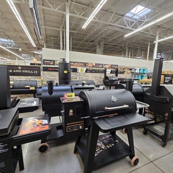 H-E-B - Updated January 2026 - 138 Photos & 150 Real Reviews - 651 N ...