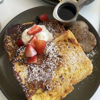 THE MAGNOLIA - Updated December 2024 - 167 Photos & 181 Reviews - 705 ...