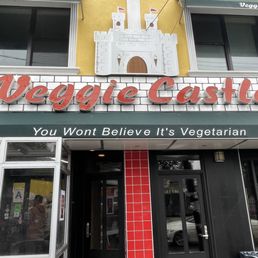 VEGGIE CASTLE II - Updated December 2025 - 538 Photos & 586 Reviews ...