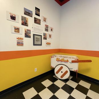 MR. DAN’S - Updated December 2025 - 16 Photos & 23 Reviews - 2611 East ...