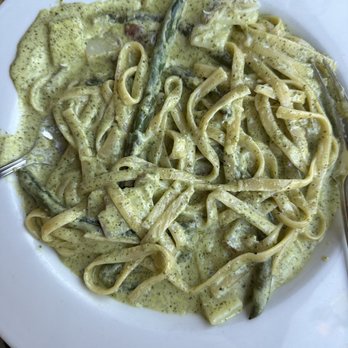 FAMIGLIA ITALIAN RESTAURANT - 401 Photos & 443 Reviews - 812 San Pablo ...