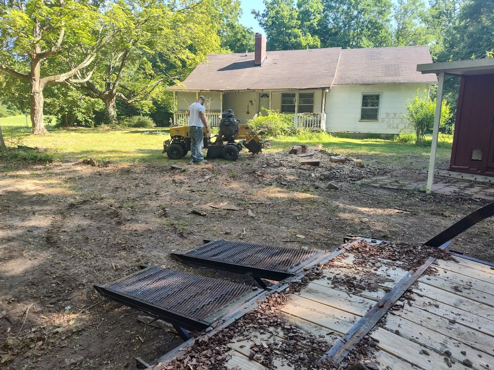 REGGIE GIST TREE SERVICE - Updated January 2026 - Cedar Hill, Tennessee ...