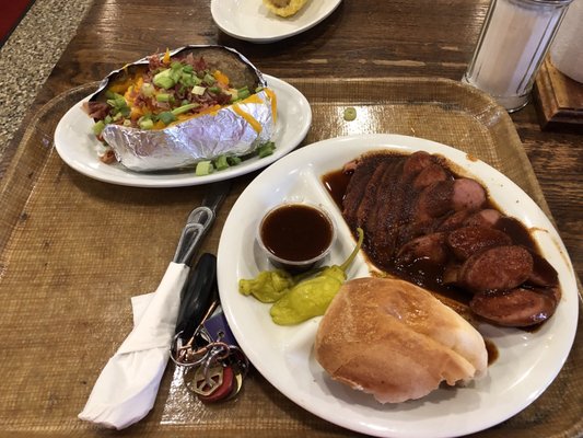 SPRING CREEK BARBEQUE - Updated October 2025 - 24 Photos & 92 Reviews ...