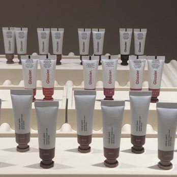 GLOSSIER NYC - Updated December 2025 - 95 Photos & 24 Reviews - 72 ...