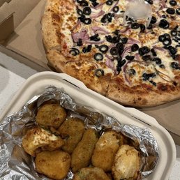 SABRINA’S PIZZERIA - Updated January 2026 - 150 Photos & 426 Reviews ...