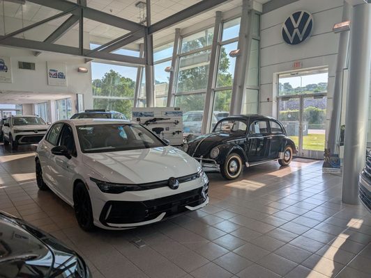 DANBURY VOLKSWAGEN - Updated April 2026 - 11 Photos & 61 Reviews - 29 ...