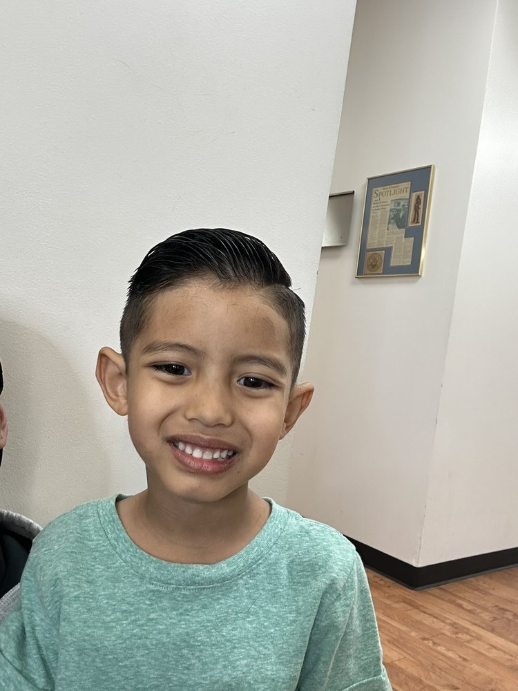 NAVY EXCHANGE BARBER SHOP - Updated December 2025 - 17 Photos & 47 ...