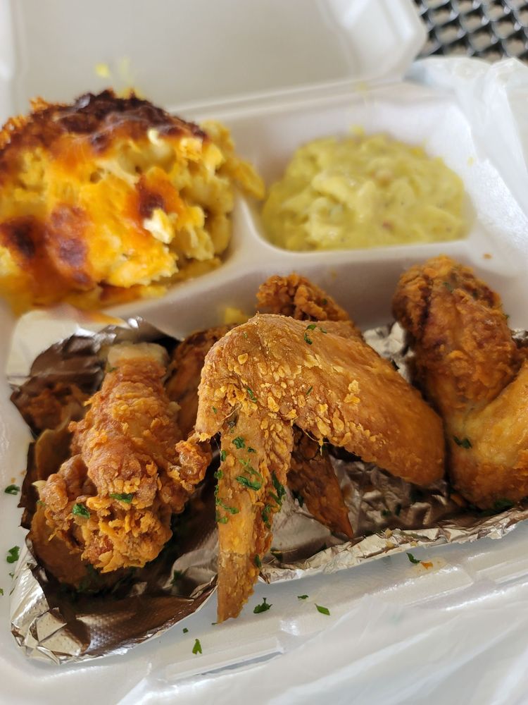 SANDRA LEE’S COUNTRY KITCHEN - Updated January 2026 - 15 Photos & 17 ...