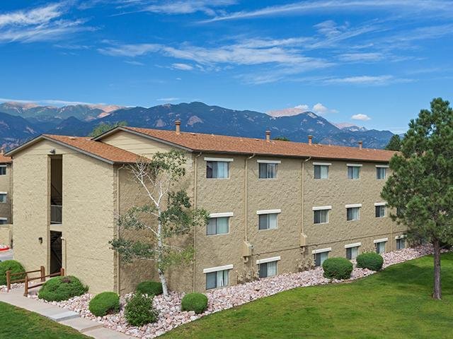 SIENNA PLACE APARTMENTS - Updated June 2026 - 33 Photos & 15 Reviews ...