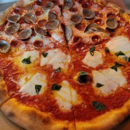 LOOSIES PIZZA - Updated April 2025 - 164 Photos & 196 Reviews - 300 E ...