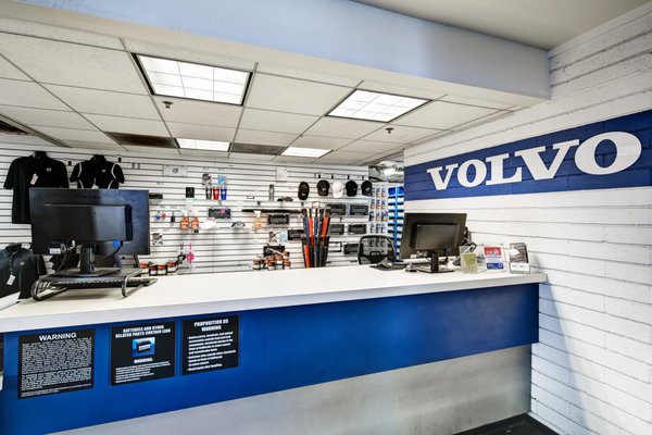 RUSNAK VOLVO CARS - Updated February 2025 - 120 Photos & 450 Reviews ...