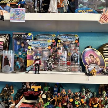 FIFTY-TWO 80’S : A TOTALLY AWESOME SHOP - Updated December 2025 - 251 ...