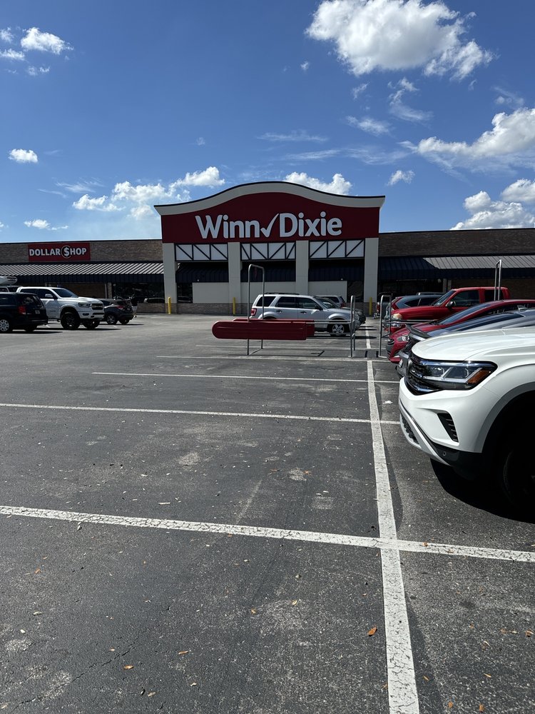 WINN DIXIE - Updated December 2025 - 11 Reviews - 4221 Mariner Blvd ...