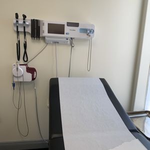 HUMANITARY MEDICAL CENTER - Updated September 2025 - 6607 N Dale Mabry ...