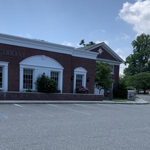 MIDDLE COUNTRY PUBLIC LIBRARY - 19 Photos & 14 Reviews - 101 Eastwood ...