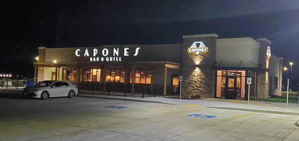 CAPONES - 24 Photos & 16 Reviews - 2520 Halligan Dr, North Platte, NE ...