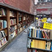 BRATTLE BOOK SHOP - 160 Photos & 145 Reviews - Bookstores - 9 West St ...