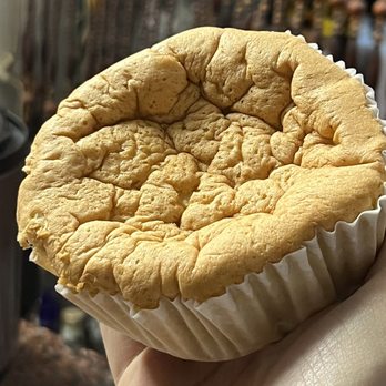 RED RIBBON BAKESHOP - Updated March 2025 - 613 Photos & 336 Reviews ...