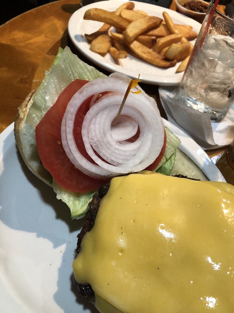 KELLY’S SEA LEVEL - 30 Photos & 74 Reviews - 413 Midland Ave, Rye, New ...