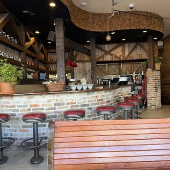 RED DOG DINER - Updated August 2025 - 1535 Photos & 893 Reviews - 3122 ...