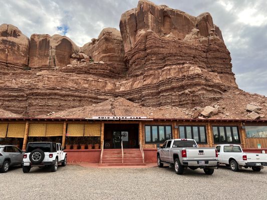 TWIN ROCKS CAFE - 252 Photos & 211 Reviews - 913 E Navajo Twins Dr ...