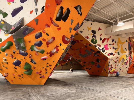 VERTICAL ROCK TYSONS BOULDERING - Updated December 2025 - 30 Photos ...