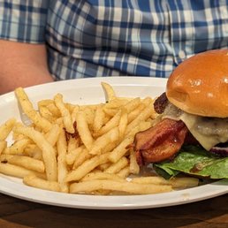 CHAD’S - Updated October 2025 - 1972 Photos & 1841 Reviews - 216 W ...