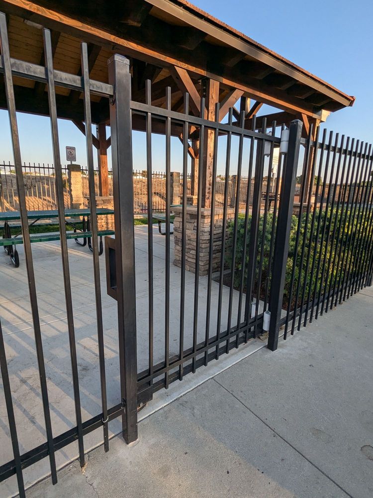 LEE WARE PARK - Updated July 2025 - 23 Photos - 22300 Wardham Ave ...